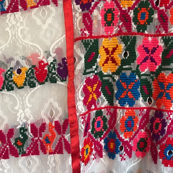 Vintage | Dresses | White Lace Huipil Embroidered By Hand With Colored ...